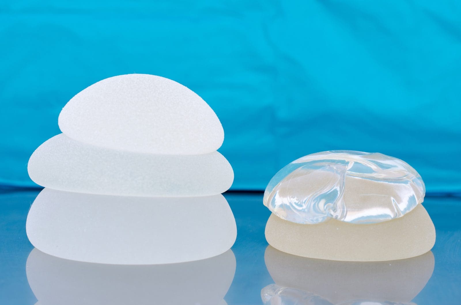 A Beginner's Guide To Silicone And Saline Breast Implant Differences ...